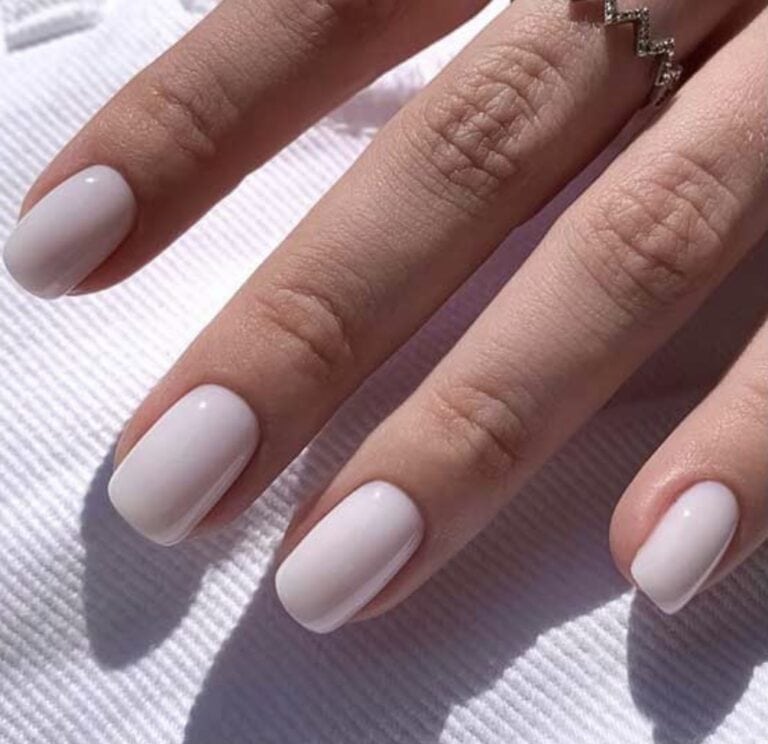 10 Nail Colors That Go With Everything - Purfect Sunday