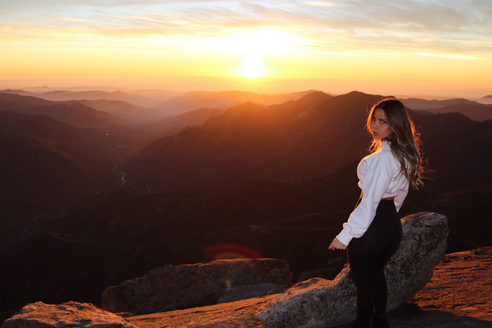 5 Sungazing Benefits And Reasons You Might Try It - Purfect Sunday