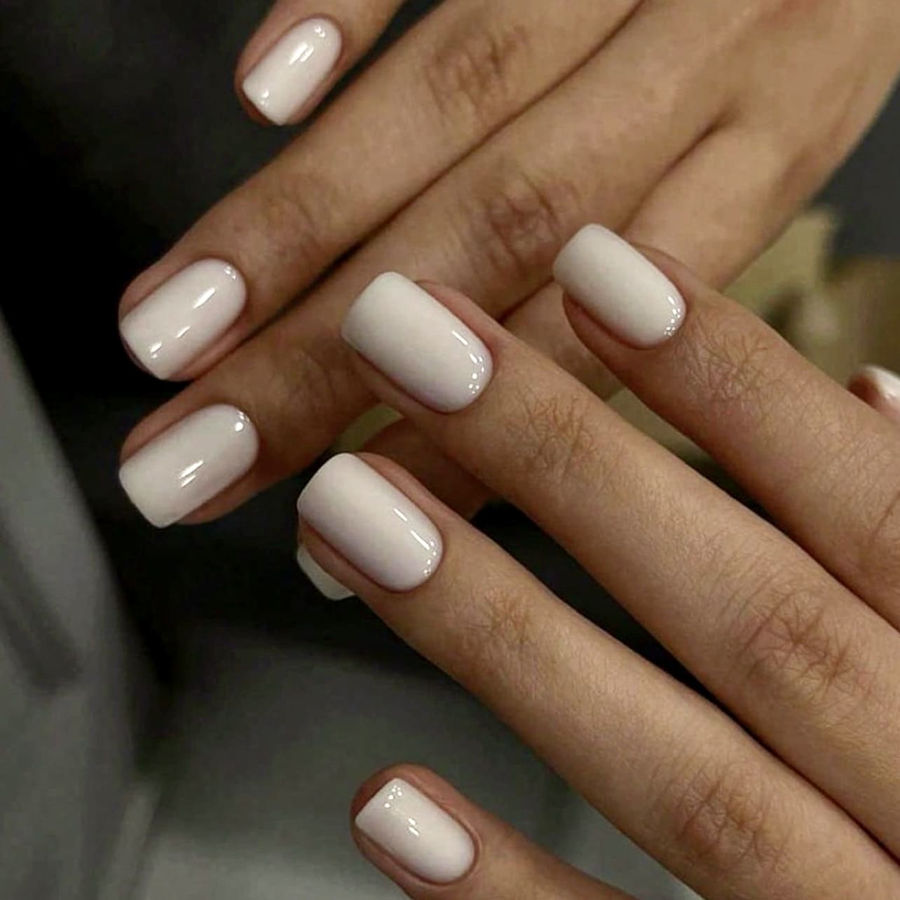 35+ Stunning White Christmas Nail Designs You'll Love - Purfect Sunday