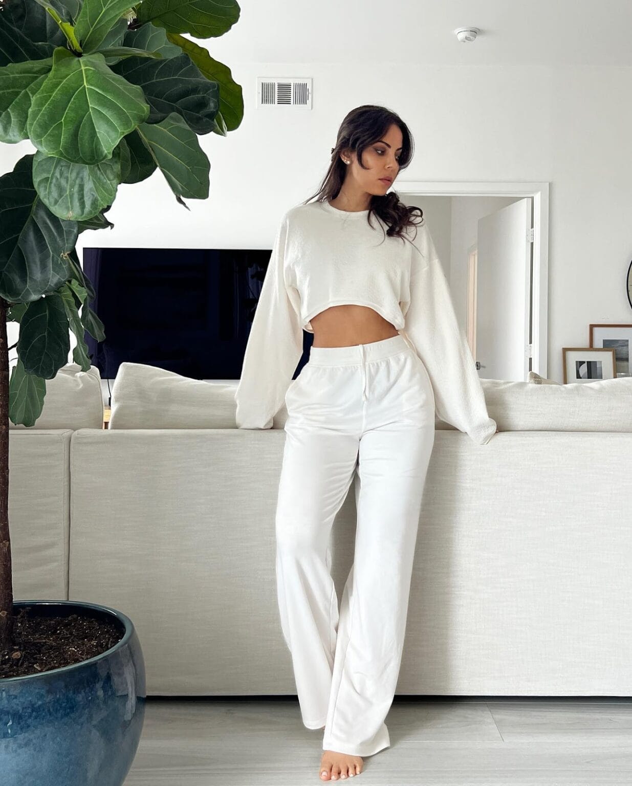 5 Neutral Color Outfit Ideas - Purfect Sunday